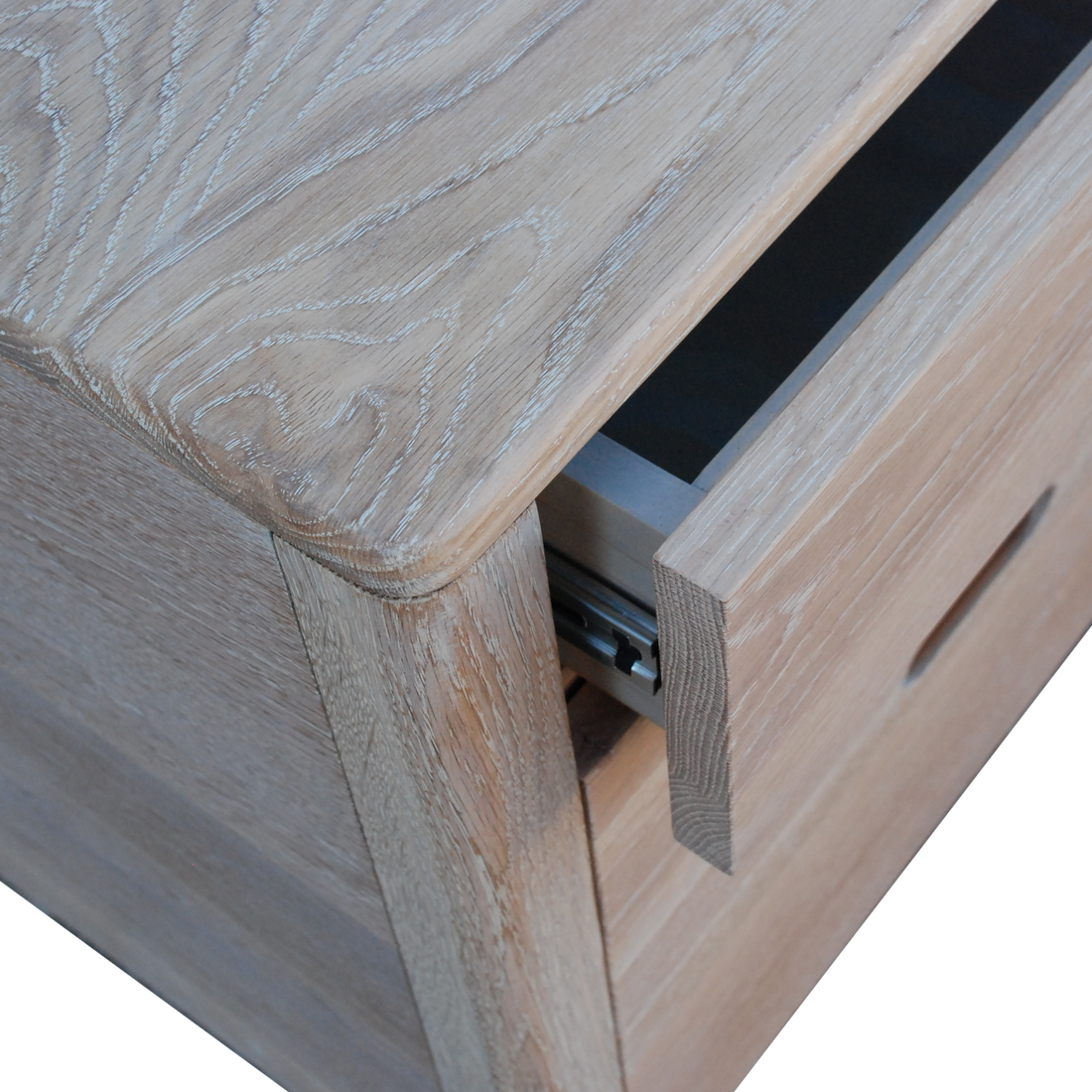 Outeniqua Side Board – Esque