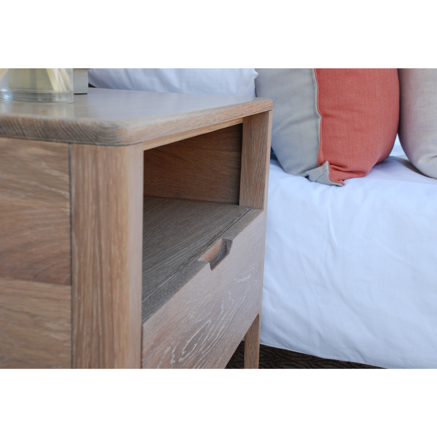 Outeniqua Pedestal – Esque